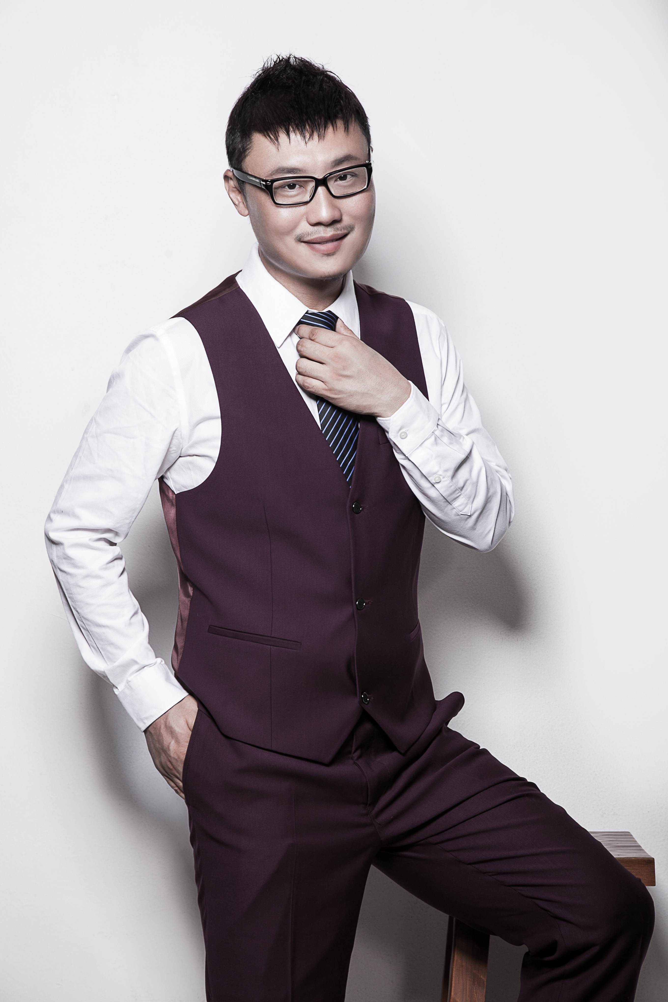 Professor Carl Zhang - 首页